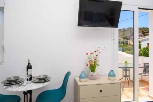 Artemis Apartment First Floor - Elounda