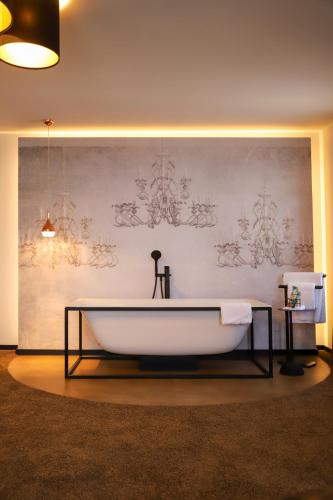 Boutiquehotel Burg Adenbach & Alter Weinbau - Bad Neuenahr-Ahrweiler