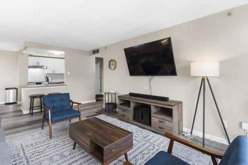 Newly Renovated 2 Bedroom Downtown Saskatoon Condo - Saskatoon