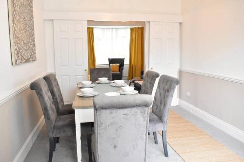 Large Comfortable Home - Newcastle - Newcastle upon Tyne