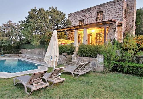 Authentic Bodrum Villa With Special Private Pool - Gümbet