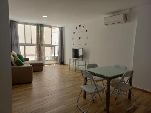 Bazan Apartaments2 - Alicante