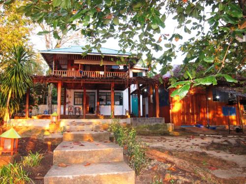 5 Best Dive Resorts In Manado, Indonesia - Updated 2024 | Trip101