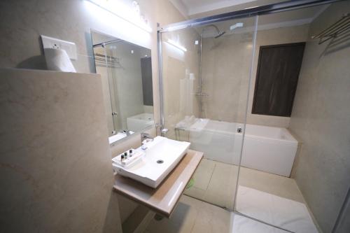 Hotel Panchsheel - Ayodhya, India - Updated 2026: Hotel prices and ...