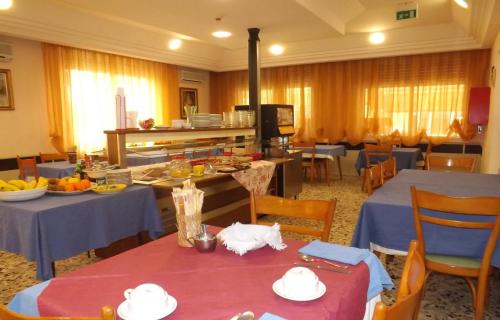 Hotel La Vela - Bellaria-Igea Marina