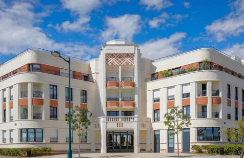 Suite Riviera - Vue Disneyland - Disneyland Paris