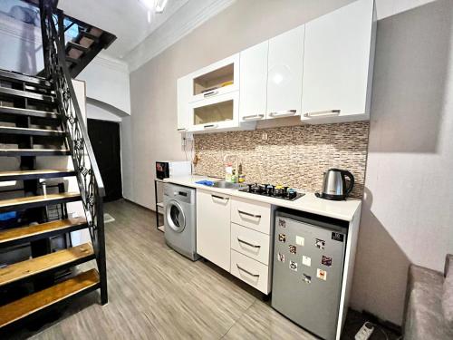 Sweet Home In Old Tbilisi - Tbilisi