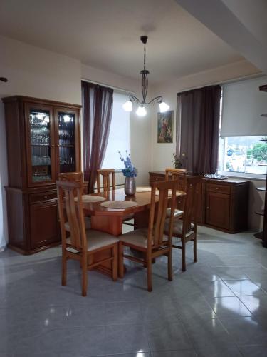 Giannis House In Kissamos - Кисамос