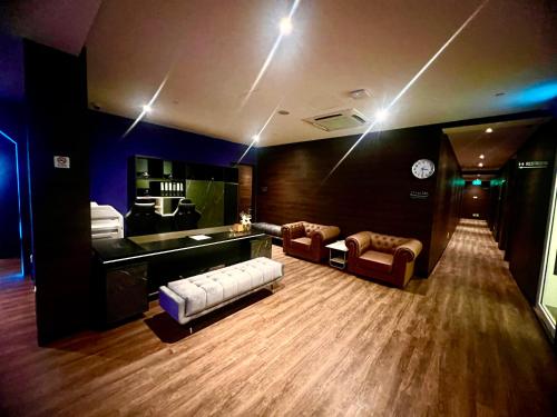 10 Places to Stay Near Orchard Road | Book Hotels Online in Singapore