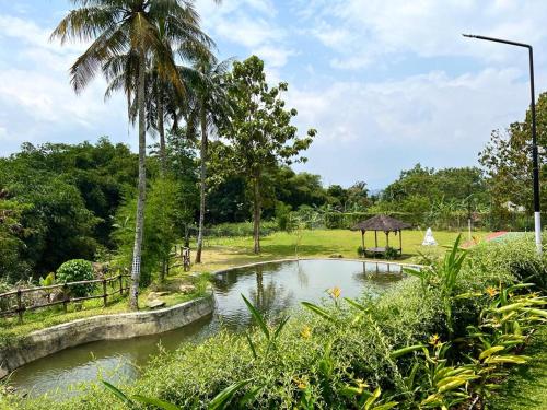 5G Resort Cijeruk - Bogor, Indonesia - Updated 2026: Hotel prices and ...