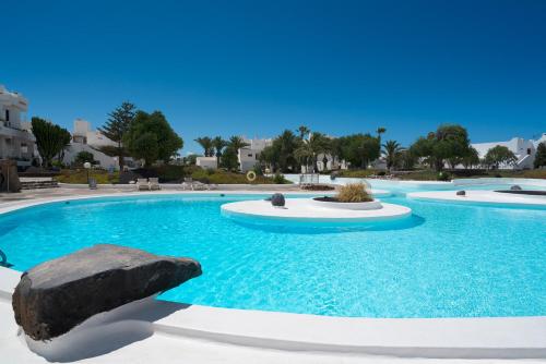 Lanzarote Beach Apartments, Casa Bruna - Costa Teguise