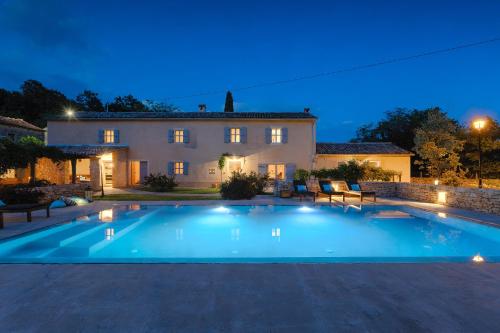 Villa Laeta - feel true colors of Istria Deals & Reviews, london ...