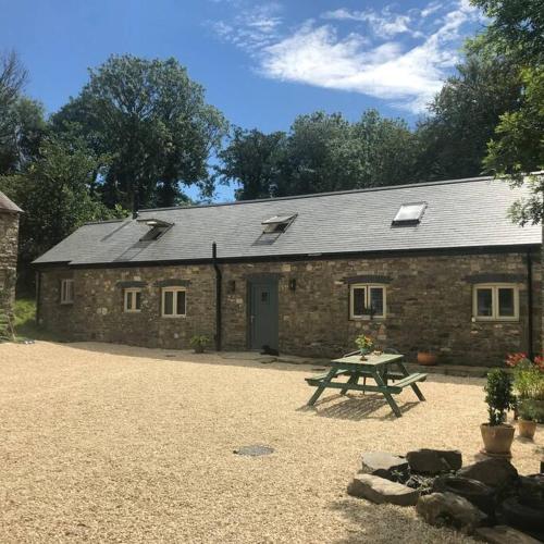 Crymlyn Barn - Carmarthenshire