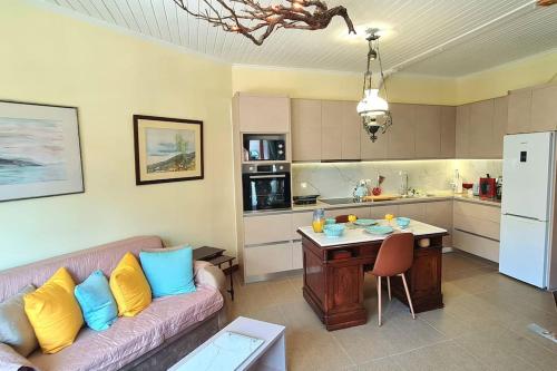 Lefkatas Downtown - Lefkada