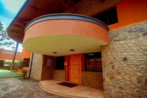 Trois Ore Residences & Green Earth Bistro - Ibadan