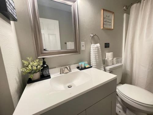 Cozy Portsmouth Retreat 2br 1ba - Chesapeake, VA