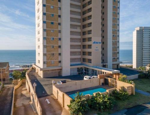 703 High Tide, Holiday Apartment, Main Beach, Amanzimtoti - Amanzimtoti