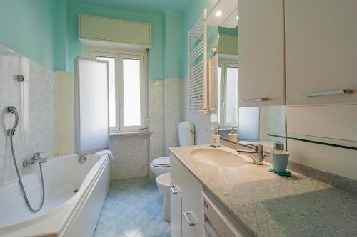 Primavera Apartment - Private Terrace - Bordighera