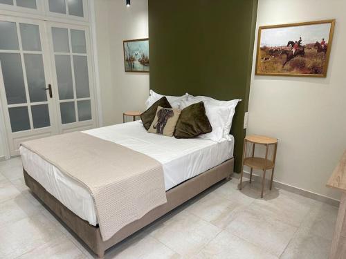 Eclectic Apartment Near Downtown - Heraklion