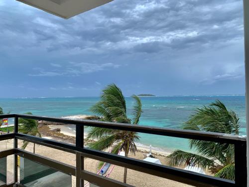 Apartasuite Bahia Tropical - San Andrés