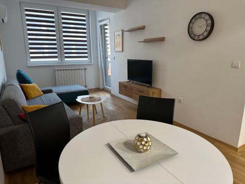 Golden Lux Apartments - Skopje