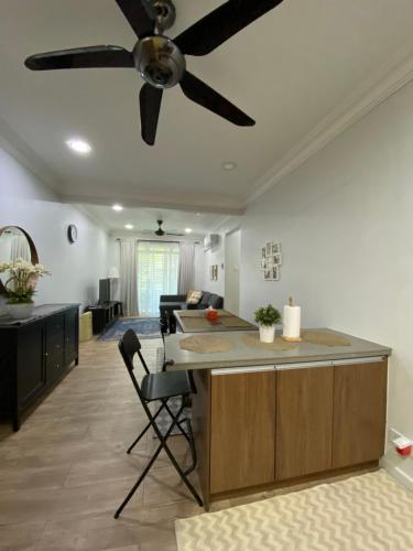 Homestay Hana Senawang - Seremban
