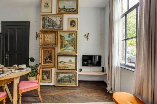 Canal House With Garden - Amsterdam