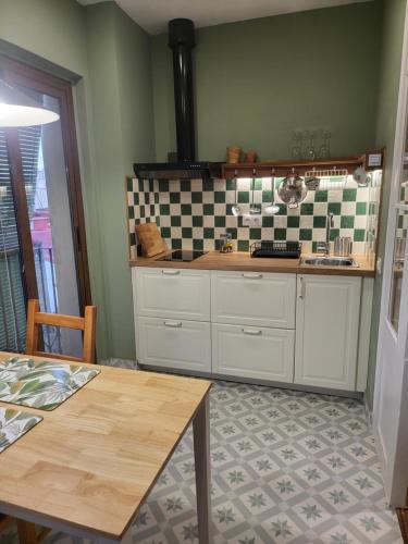 Apartament Insula Fabia - Universitat Rovira i Virgili