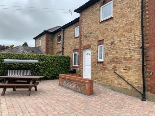 Morpeth Farm cottage (free access to farm park) Deals & Reviews ...