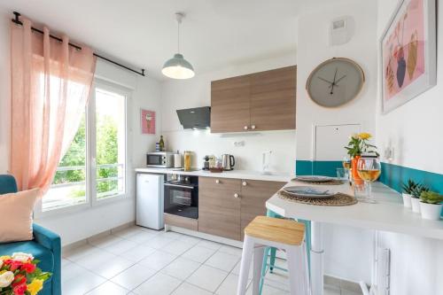 Heleade By Kleidos - Studio Entre Disney, Paris Et Aeroport Charles De Gaulle - Parking Souterrain G - Chelles