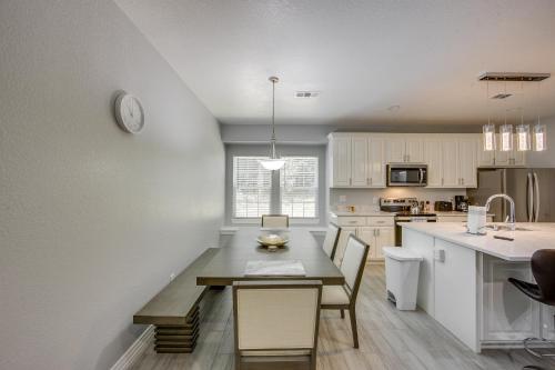 From $43pp - Callender Lake House Fish, Boat and More, Murchison, TX