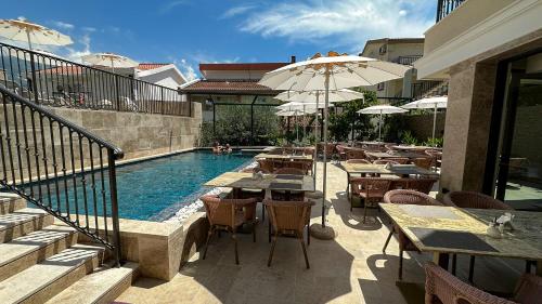 Book 4 Star Hotels in Budva, Montenegro – prices and reviews | Planet ...