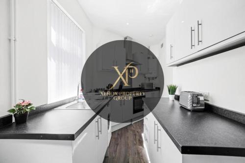 Modern Equipped 4 Br House In Central Stoke-free Parking - Stoke-on-Trent