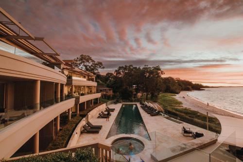 Amarna Luxury Beach Resort - Nelson Bay