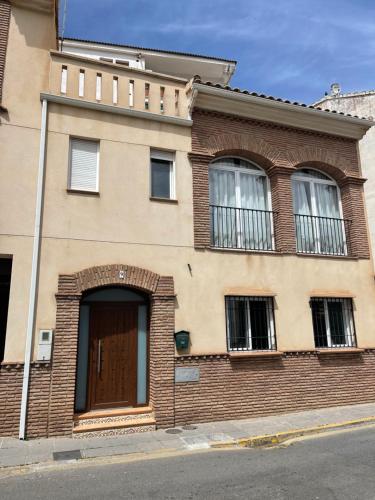 Close To Sierra Nevada Casa Rural Las Golondrinas - Güejar Sierra