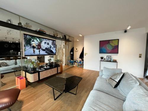 Appartement Luxueux Climatise Avec Terrasse, 6 Couchages - 17eme Arrondissement De Paris - Clichy