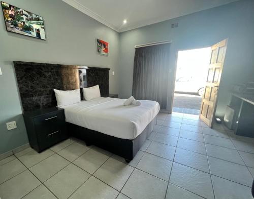 Nest and Rest Guesthouse - Springs, South Africa - Updated 2026: Prices ...