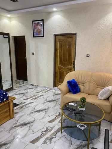 Nickel Studio meublé à louer - Lomé, Togo - Mis à jour en 2026 : Prix ...