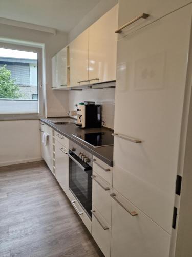 Direkt Am Eversten Holz 1zkbbalkon 48qm Mit Parkplatz - Oldenburg