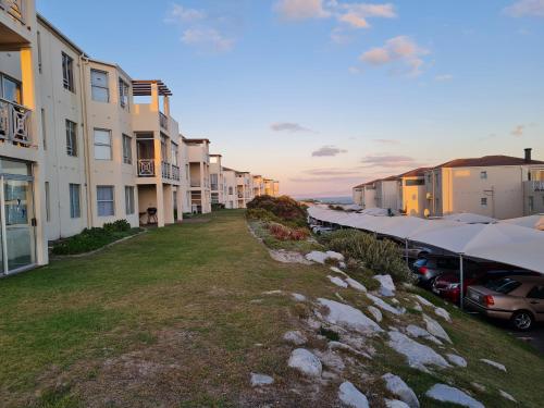 Hermanus Beach Club Unit 74 - Hermanus