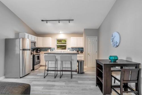 South Asheville Townhome 16 A - Asheville, NC