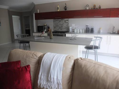 Korsmans Retreat - Large Modern Self-catering Flat - Boksburg