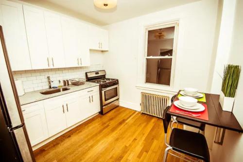 Urban Bedroom - Rye, NY