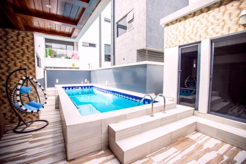 Rushmore - Premier 1 Room - Lagos, Nigeria