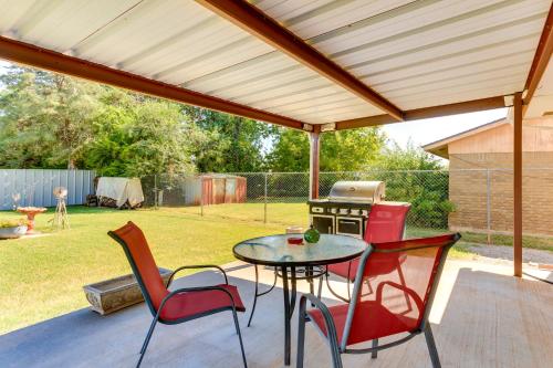Cozy Oklahoma Retreat With Covered Patio And Gas Grill - Oklahoma City