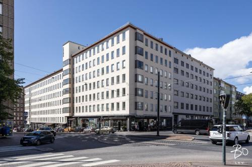 Central Top Floor Condo Overlooking Rooftops - Helsinki