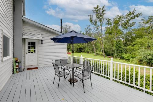 Pennington Home With Deck About 9 Mi To Princeton! - Willow Pond, Yardley