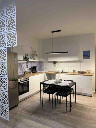Luxurioses Apartment,neubau, 4 Personen, Parkplatz, Griechischer Stil - Bochum