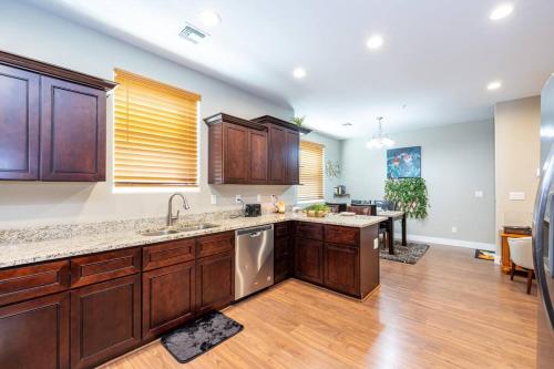 Luxury Home Downtown Nau Route 66 Snowbowl - フラッグスタッフ, AZ