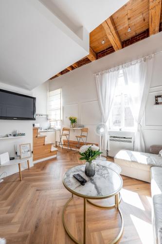 Hlavna Loft Apartment Kosice - Koszyce